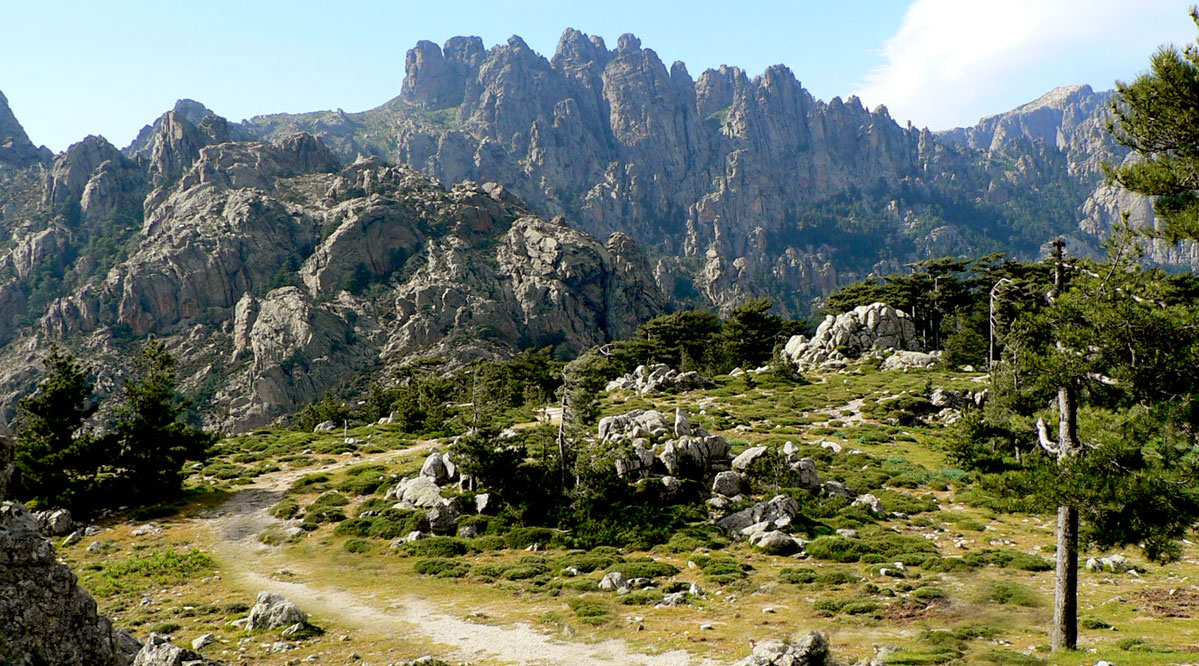 Randonnées et loisirs dans les Aiguilles de Bavella - Aller en Corse